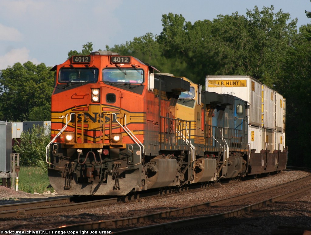 BNSF 4012
